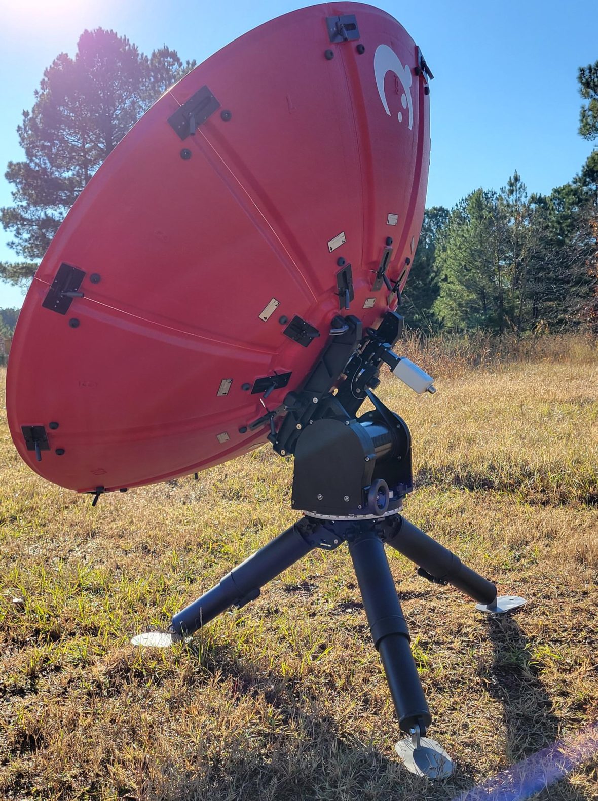 1328 & 1338 Avion Class Antenna - Sat-Lite Technologies