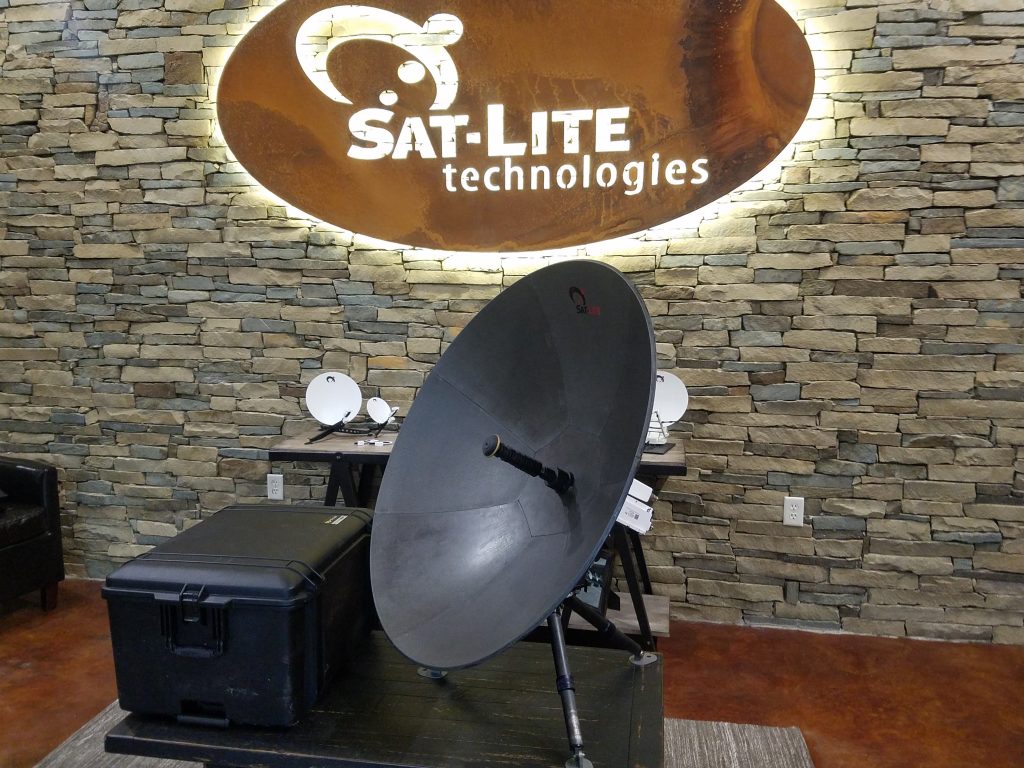 828/838 Avion Class Antenna - Sat-Lite Technologies